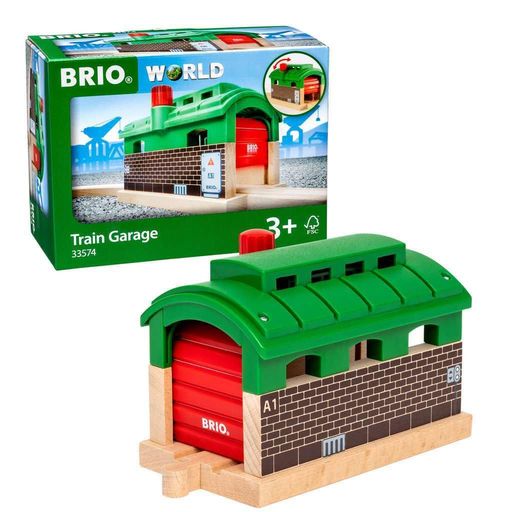 BRIO(ブリオ)レールウェイシリーズの列車車庫です。対象年齢:3歳から つまみを回して扉が開閉できます。 お手持ちののBRIO(ブリオ)レールウェイシリーズと組み合わせて遊ぶことが可能です。 ブリオは1884年に創立されたスウェーデン王室...