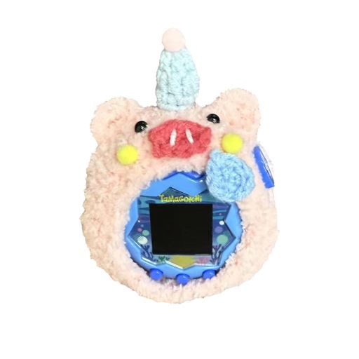 【型式】:ピンクブタちゃん【商品内容】:プロテクターケース【サイズ】:たまごっちパラダイスシリーズに対応【素材】:手作りフック編みフリース 【手作りフック編みのフリース質感】たまごっちパラダイスケースは、柔らかく肌に優しいフリース素材を手作...