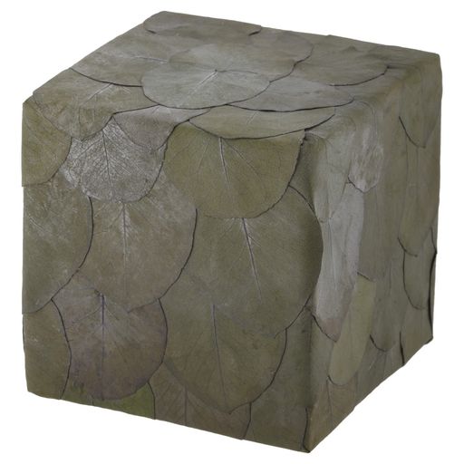 自然素材だから、自然の中にいるような癒しの空間を楽しめます。オシャレなデザインが、暮らしをワンランクアップさせます。また、土や水を使用しないので衛生的です。 【ご注意】・プリザーブド製品は、可燃性であるため、火気厳禁となります・水は与える必...