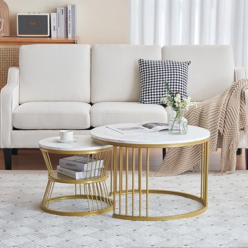 住宅用途 【洗練されたデザイン】大理石の贅沢な天板と洗練された金属脚が、シンプルながら美しいデザインを形作り、お部屋のインテリアを一層スタイリッシュに彩ります。滑らかな曲線と円形のフォルムは、従来のテーブルのイメージを破り、コンパクトなサイ...