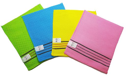韓国サウナで実際に使用されているアカスリタオルです。 サイズ/縦13x横16,5cm 材質/レーヨン 生産国/韓国