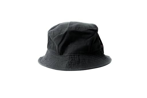 Newhattan(ニューハッタン)は、アメリカ・ニューヨーク発の帽子ブランドで、特にキャップやハットなどのヘッドウェアを中心に展開しています。 無地を中心としたシンプルでベーシックなデザインが特徴で豊富なカラーバリエーションが魅力です。 ...