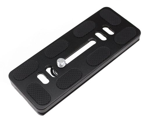 アルカスイス規格の100mm汎用クイックリリースプレートです。 高精度CNCマシンで航空機用アルミニウム合金を削り出して作られています。非常に軽量なうえに強度はジュラルミンに匹敵し、耐久力と耐食性も良好です。 高品質のアルマイト処理が施され...