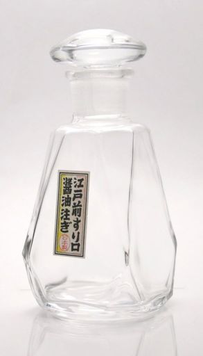 サイズ:54x54x高さ117mm(1つ1つ手作りの為、寸法や重量などに若干の誤差があります) 重量:約170g 素材・材質:ソーダガラス 原産国:日本 容量:100mL