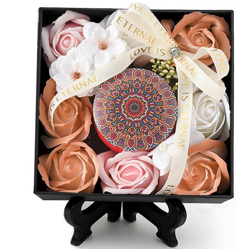 オフィス​デコレーション 1ソープフラワーのおすすめの理由は、その独特な利点にあります。まず、手入れが不要で、枯れることがありません。次に、プリザーブドフラワーと比べて、ボリューム感があり、視覚的にも優れています。また、ソープフラワーは鮮や...