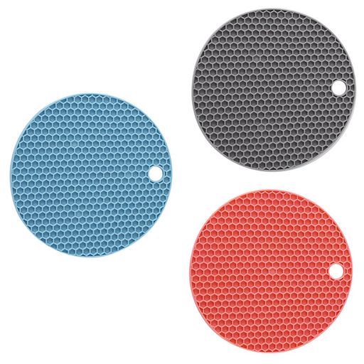 円形断熱マットの直径は17cmで、材質:シリカゲル、カラー:ブルー+ピンク+グレー、繰り返しねじっても変形しない。 滑りにくいハニカム設計で滑り止め効果があり、熱い鍋の両側の取っ手をつかむことができます。保温効果、お湯があふれないようにする...