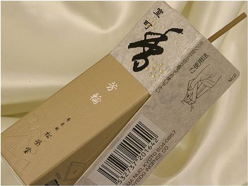 の 香り 原産国 :日本 商品サイズ (幅x奥行x高さ) :25x25x90