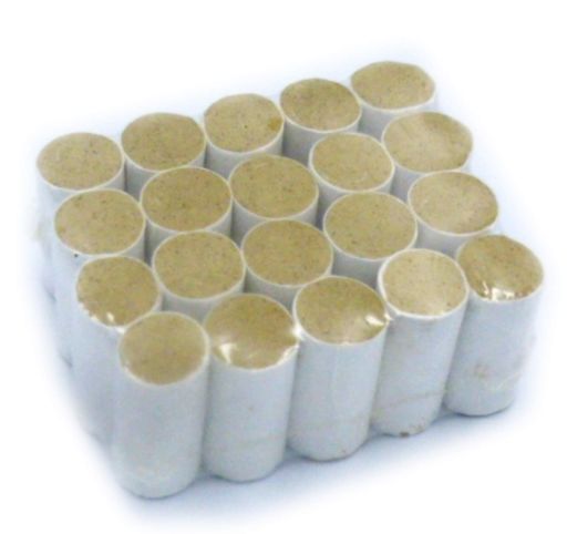 きりモグサ、20個入り、マッサージローラーに入れて、温熱コロコロマッサージ。 温度を確認したら各部位をマッサージ。 鍼灸院でも利用される信頼のあるアイテムです。 鍼灸院でも利用される信頼のあるアイテムです。