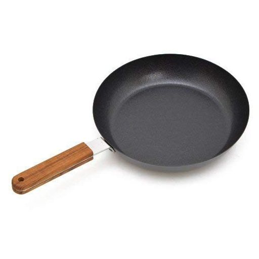 オムレツ、パンケーキ、野菜炒め、お肉料理、魚料理 サイズ:鉄/直径24x深さ4.4cm、全体/24x39.9x高さ7.7cm 素材:本体/鉄(底厚1.2mm)、表面/透明シリコン樹脂塗装、取手/天然木(チーク材オイル仕上げ)、取付金具/ステ...