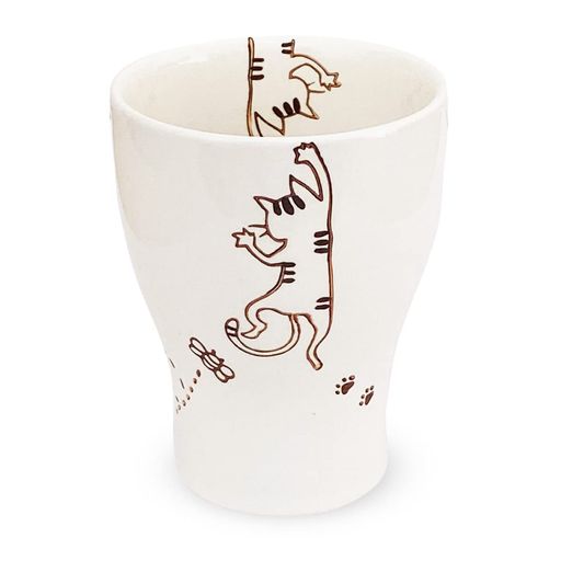 温かい飲み物 材質:磁器(食器洗い機使用可能、食器乾燥機使用可能)、電子レンジ対応 サイズ(約):コップ径7x9.5cm 容量(約):コップ180ml重量(約):コップ150g おしゃれな器で有名な波佐見焼です。毎日使う器は、お気に入りの器...