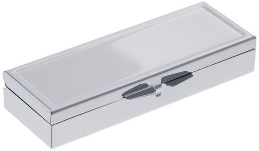 本体サイズ:W86xH34mm 素材:金属ケース:鉄製/インナーケース:ABS樹脂 入数:1個入 生産国:中国 仕切り:3つ