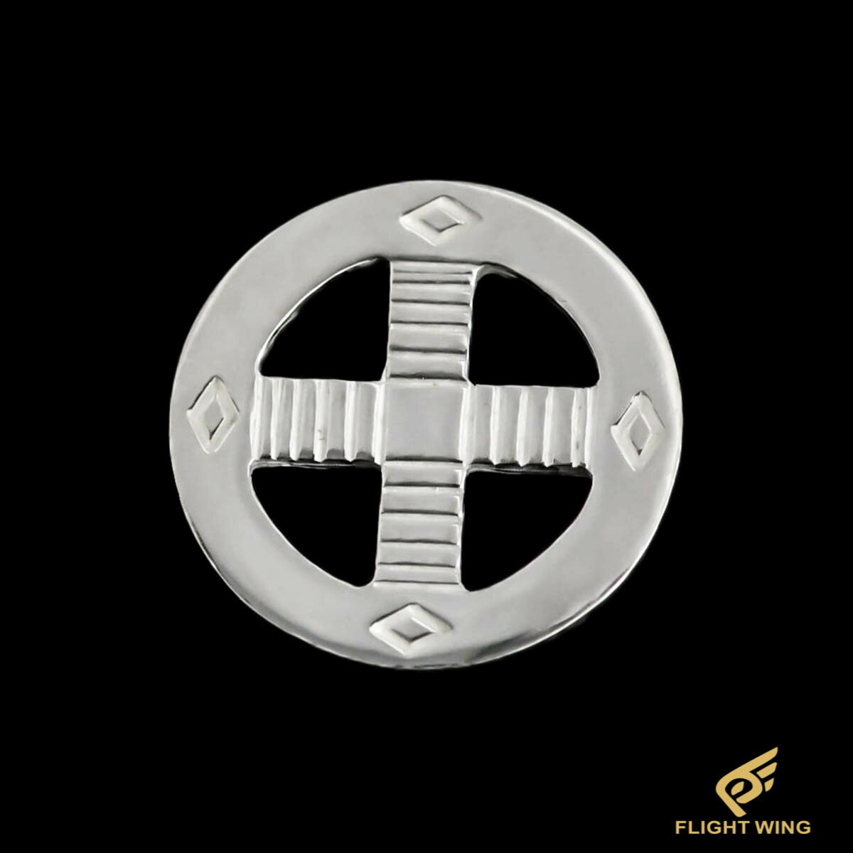 【商品説明】 ・素材/材質：SV925 ・サイズ/寸法：横18mm × 縦18mm(平置き時最大幅) ・重さ：約2.10g ※重さ、サイズ共に個体差による誤差が生じる場合がございます。 ※モニター発色の具合により色合いが異なる場合がございま...