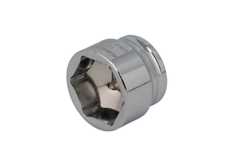 SIGNET(シグネット) 12131 3/8DR 22MM ショートソケット (6角) 12131●差込角(DR): 3/8●ソケット全長(mm): 22●材質:クロムバナジウム鋼●サイズ(mm): 22●重量(g): 64