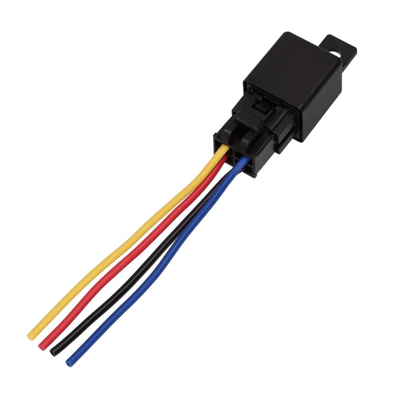 エーモン(amon) リレー 4線 (4極) DC24V車専用(使用可能電流 10A以下) 3240DC24V車の大容量電装品の配線をサポートプラスコントロール、マイナスコントロールのどちらの配線でも使用可能コイルに電気を入り切りすることで...