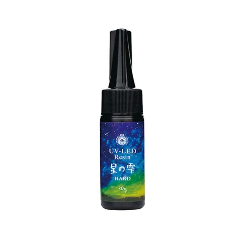 パジコ レジン液 UV-LEDレジン 星の雫 ハードタイプ 30g 透明 日本製 403236星の雫が30gに増量、価格もリーズナブルにお求めやすくなりました。容量:30g / ボトルサイズ:直径28mm×H116mm成分:アクリル系光硬化...