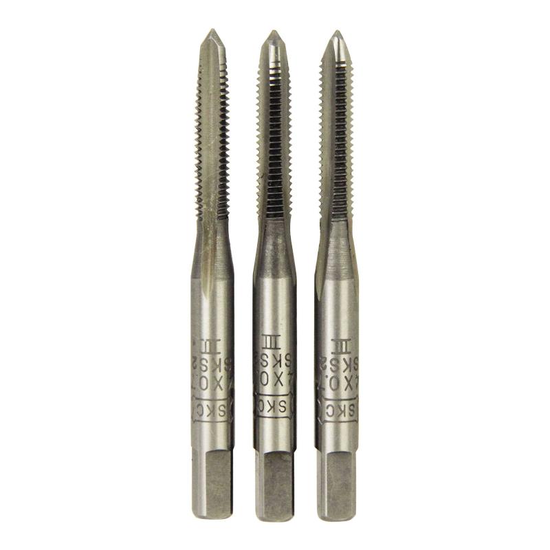 SK11(エスケー11) ネジ切組タップ M4×0.7 荒 中 仕上げ セット用途:一般鉄鋼用ねじ切り作業(メネジ切り)特徴:荒・中・仕上げタップのセット品タップサイズ:M4×0.7下穴サイズ:3.3mm材質:SKS2(タングステン鋼)