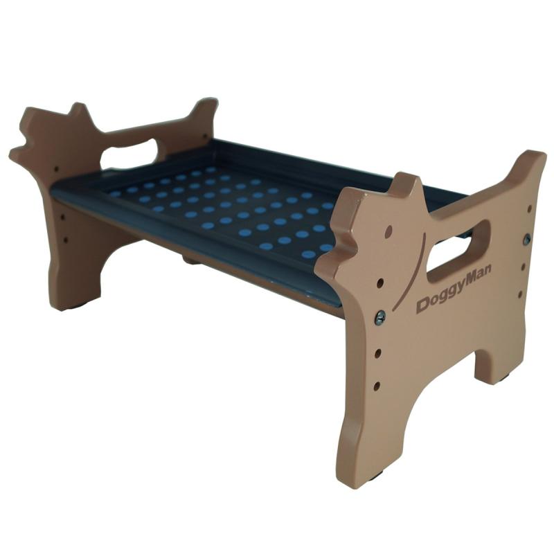 ドギーマン 洗える 外せる ドッグダイニング S 犬 S サイズ「洗える外せる」すべり止めも付いた樹脂製テーブル原産国:ベトナム梱包サイズ:45.0mm×390.0mm×230.0mmブラント名: ドギーマンメーカー名: ドギーマン