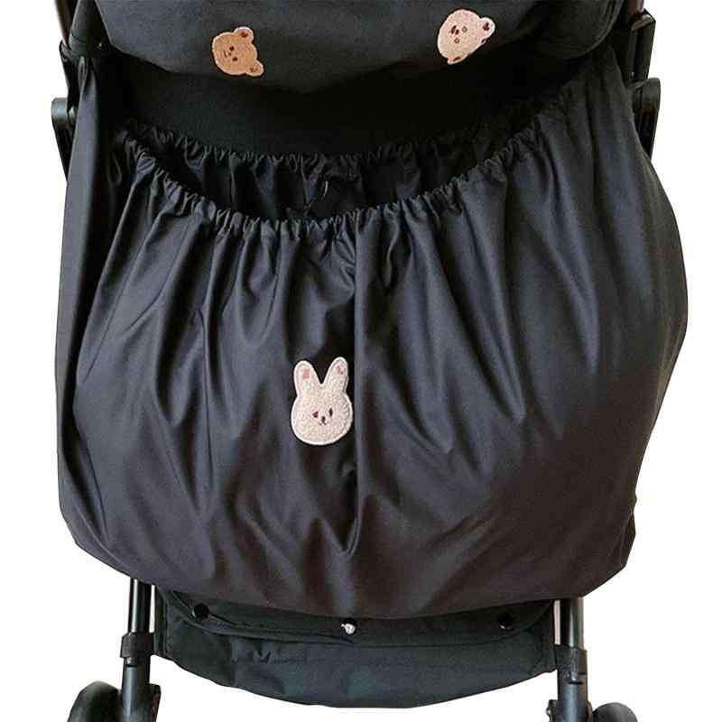 ベビーカー アンダーバッグ（ブラック×うさぎ）収納 大容量 バック哺乳瓶 おむつ 車収納袋 お出かけ 転倒防止 防水 ワンタッチバックル 撥水生地 簡単設置【製品サイズ】サイズ：60×40 cm、重量：約100 gと軽量で持ち運びやすい【強...