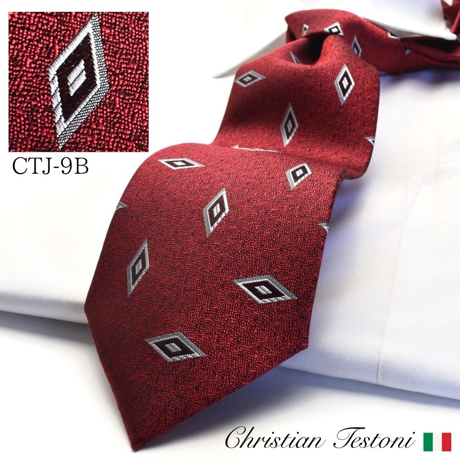 サイズ 縦143〜145センチ×幅8センチ 材　質 シルク100％ 色 レッド、シルバーのデザイン柄 生産国 日本 商品説明 写真と多少の色の異なりはご了承下さい。 関連キーワード ネクタイ ブランド ネクタイシルク イタリアブランド ネク...