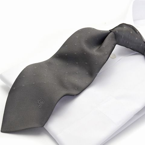 サイズ 縦143センチ×幅8.5センチ 材　質 ポリエステル100％ 色 チャコールグレーの小柄 商品説明 写真と多少の色の異なりはご了承下さい。