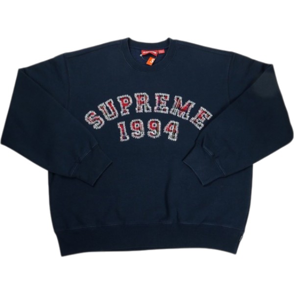 商品情報 ブランド SUPREME 商品名 26SS Plaid Arc Crewneck Navy クルーネックスウェット カラー 紺 サイズ L 素材 コットン77％/ポリエステル23％ 付属品 - 商品管理番号 20840506 商品...