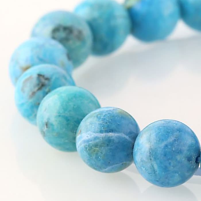 オパールについて宝石としても有名なオパール。 だれしも一度はその名を耳にしたことがあるほど有名な石です。 ネガティブな感情を落ち着かせ、積極性や自信を与えると云われています。 ネガティブな部分を自信に変え、自分の才能や美しさに気づき、引き出...