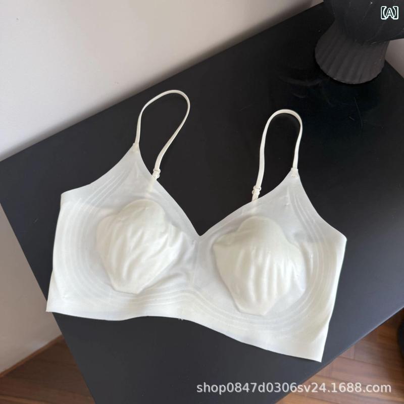 ・機能: 聚拢,无痕,透气,上托,舒适,侧收,收副乳,大胸显小・款式: 背心式・是否有钢圈: 无钢圈・罩杯型: 全罩杯・模杯类型: 薄模杯・肩带类型: 固定双肩带・排扣类型: 无排扣・颜色: 米色,肤色,黒色・尺码: M,L・风格: 简约休闲