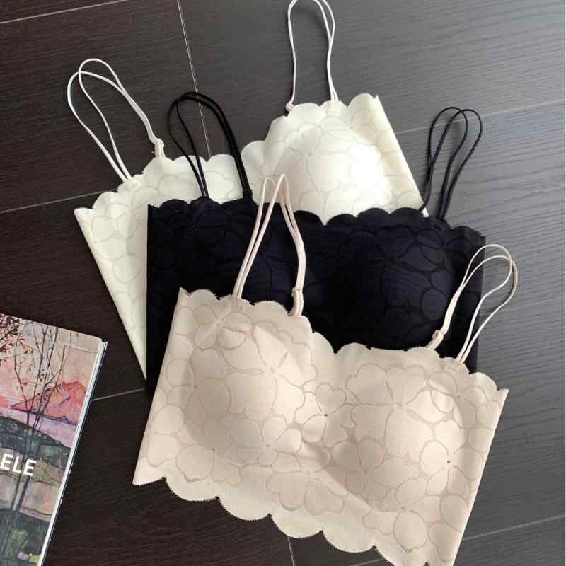 ・カテゴリ: ブラストップ・機能: 無痕、透気、美背、快適・衣丈: 胸下丈・カラー展開: ブラック、ミルクホワイト、ベージュ・サイズ展開: F（45-60kg）・スタイル: 美背型、高級感・カップ形状: 薄型カップ・カップタイプ: 3/4カ...