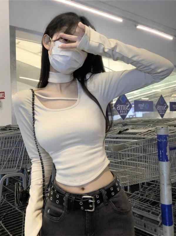 ・カテゴリ: Tシャツ・スタイル: 少女風・主な素材: デロン70-80%・主な素材2: スパンデックス30%未満・柄: 無地・ネックライン: 半高領・袖丈: 長袖・袖型: 標準袖・デザイン: ステッチ加工・フィット: スリム・丈: 短め・...