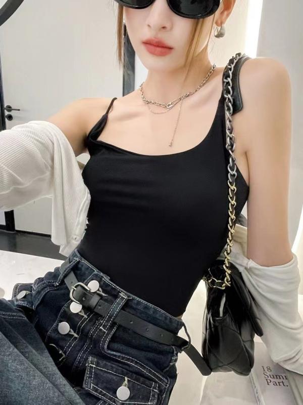 ・カテゴリ: 吊帯背心・スタイル: 学院風、清新甜美・版型: 修身型・衣長: 短款・柄: 純色・流行要素: 亮片・主な素材: 冰絲・カラー展開: 白色、黒色、奶白色、柔紗色・サイズ展開: 均碼・主素材成分: 70%～80%・主素材成分2: ...