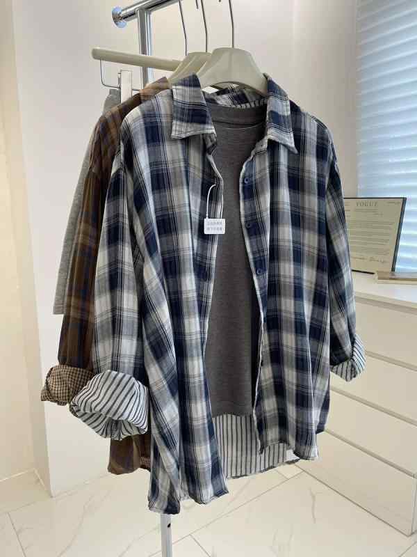 ・主な素材: 綿・柄: 格子・スタイル: 開衫・袖丈: 長袖・加工: ピース/スプライス・フィット: ルーズ・衣丈: 普通・ネックライン: ポロ・袖型: ドロップショルダー・カラー展開: ネイビー格、ブラウン格・サイズ展開: S、M、L、X...