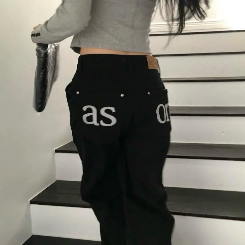 ・主な素材: 綿80-90%・スタイル: 日韓カジュアル、韓系・カテゴリ: 休闲裤・パンツタイプ: ストレートパンツ、ワイドレッグパンツ・パンツ丈: ロングパンツ・ウエスト: ハイウエスト・厚み: 標準・流行要素: 3D/立体パターン・カラ...