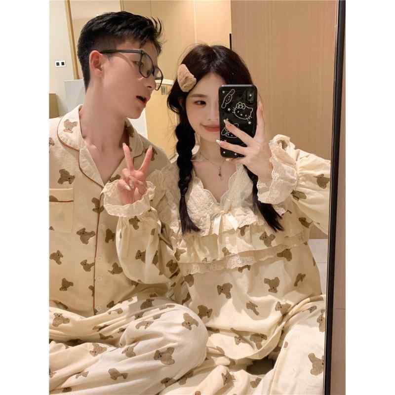 ・カテゴリ: 睡衣・主な素材: 綿100%・厚み: 通常・ネックライン: Vネック・袖丈: 長袖・パンツ丈: ロングパンツ・スタイル: カードゥーン・カラー展開: 磨毛熊開衫男性、磨毛熊レース女性・サイズ展開: 均码