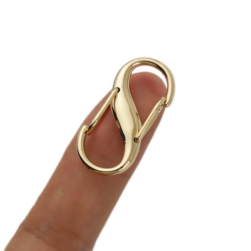 [FUSSED] 5個 調節可能なメタルバックル チェーンストラップバッグ バッグを短くする メタルチェーン長さ素材: これらのバックルは高品質の金属で作られ、よく磨かれていて滑らかです。おおよそのサイズ: 1.09 x 0.51インチ(2...