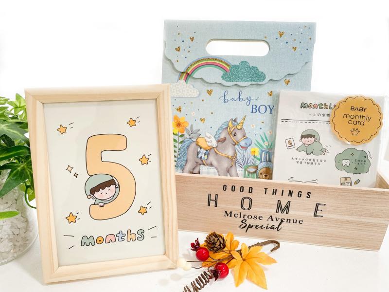 月齢フォト マンスリーカード 32面16枚セット 記念日撮影 月齢カード 赤ちゃん 出産祝い 長持ち 星と王冠 成長記録 誕生日 子どもの日 お祝い プレゼント 女の子 男の子赤ちゃんの成長を彩る撮影用のマンスリーカードですハガキサイズ32...