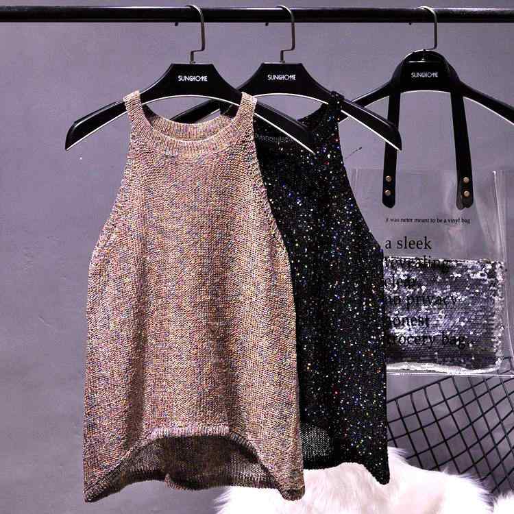 ・カテゴリ: トップス・スタイル: 性感・主な素材: ポリエステル80-90%・柄: 無地・カラー展開: ライトピンク、ブラック、ダークブラウン・サイズ展開: フリーサイズ・ネックライン: 肩紐・フィット感: ボディフィット
