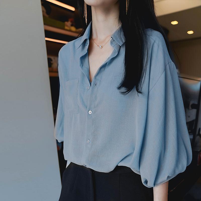 ・カテゴリ: トップス・スタイル: 清新甜美、公主风・主な素材: 网纱・柄: 純色・版型: 通常・衣丈: 普通款(50cm<衣長≤65cm)・ネックライン: POLO領・袖型: 耸肩・袖丈: 七分袖・着用方法: 開衫・カラー展開: 枫...