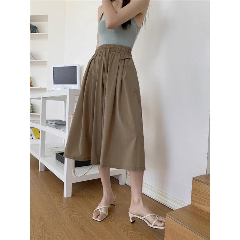 ・カテゴリ: スカートパンツ・スタイル: 通勤、都市・主な素材: ポリエステル・主な素材含有率: 90%以上・デザイン: 無地・パンツタイプ: ワイドレッグ・パンツ丈: 7分丈・ウエスト: ハイウエスト・厚み: 薄手・カラー展開: ブラック...