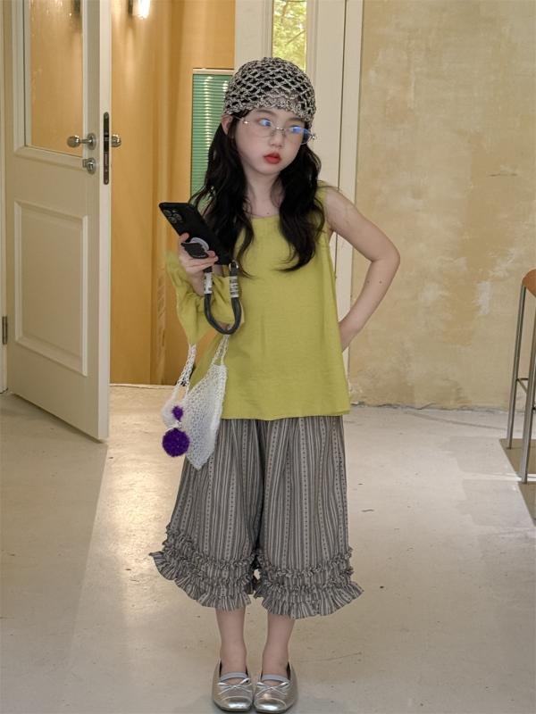 ・カテゴリ: 童裤・スタイル: 休闲裤・主な素材: 綿100%・パンツ丈: 七分・パターン: 無地・ウエスト位置: 中腰・カラー展開: 咖色・サイズ展開: 100cm、110cm、120cm、130cm、140cm、150cm、160cm