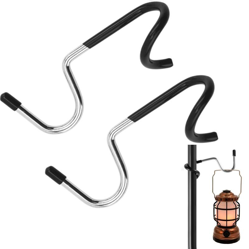 ランタンハンガー 2本セット キャンプポールライトフック S字ライトフック 滑り止め アウトドア フック ランタンフック ランプポールフック 多用途 衣類ラック タオルラック 実用 テントラ【製品仕様】セット内容：ランタンハンガー 2本、サ...