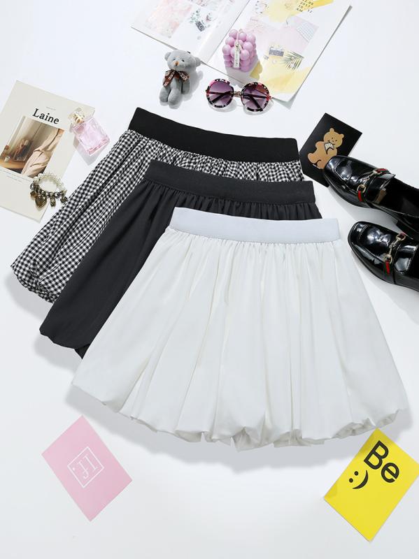 ・スカートタイプ: ランタンスカート・スカート丈: 短め・流行要素: プリーツ・カラー展開: チェック、ブラック、ホワイト・サイズ展開: ワンサイズ・スタイル: フェミニン