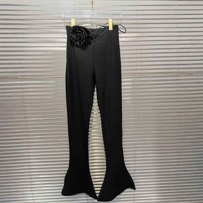 ・主な素材: 綿50%（含）-70%（不含）・カテゴリ: 休闲裤・パンツタイプ: 大喇叭型・パンツ丈: 長丈・カラー展開: ブラック・サイズ展開: S、M、L・対象性別: 女性・スタイル: 名媛風