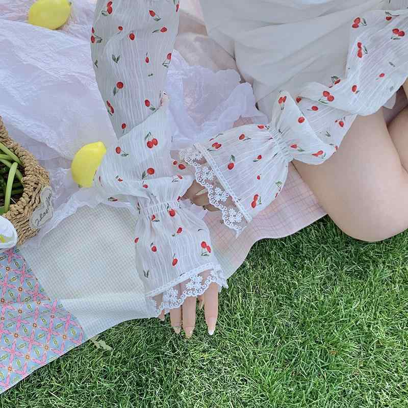 ・カテゴリ: 袖套・スタイル: 淑女, 甜美, 仙女风, 清新甜美・主な素材: 涤纶（聚酯纤维）81%～95%・柄: 植物花卉・カラー展開: 白底黒色花朵, 白底小黄花, 白底小玫瑰, 白底小樱桃, 白底紫花朵, 绿色蝴蝶结, 米底小黄花,...