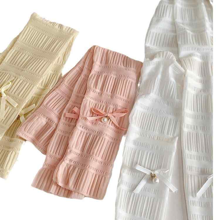 ・スタイル: 可愛い、甘い・スタイル分類: 清新甘美・流行要素: なし・カラー展開: 米黄、ピンク、ホワイト・主面料成分含量: 81%〜95%