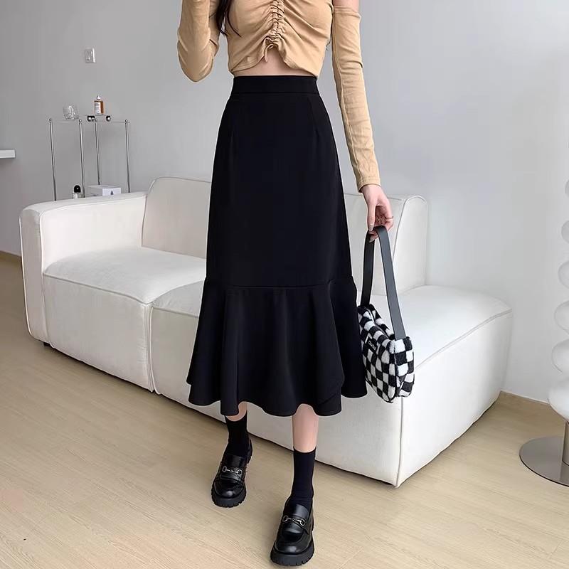 ・スタイル: 清新甜美、学院風・スカート丈: 中長・流行要素: ラチェット・カラー展開: ブラック・サイズ展開: S、M、L、XL、2XL、3XL、4XL・スカートタイプ: 半身スカート・伸縮性: 微弾・柄: 純色・製法: ピース/スプライ...