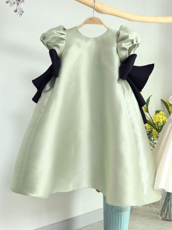 ・カテゴリ: 童礼服・対象年齢: 中小童(3~8歳)・対象身長: 100~140cm・対象性別: 女・主な素材: 麻類混紡・主素材成分: 亚麻80%・裏地成分: 亚麻5%・安全規格: B類・礼服タイプ: 礼服・加工: 褶皱、涂层、剪毛、酵素...