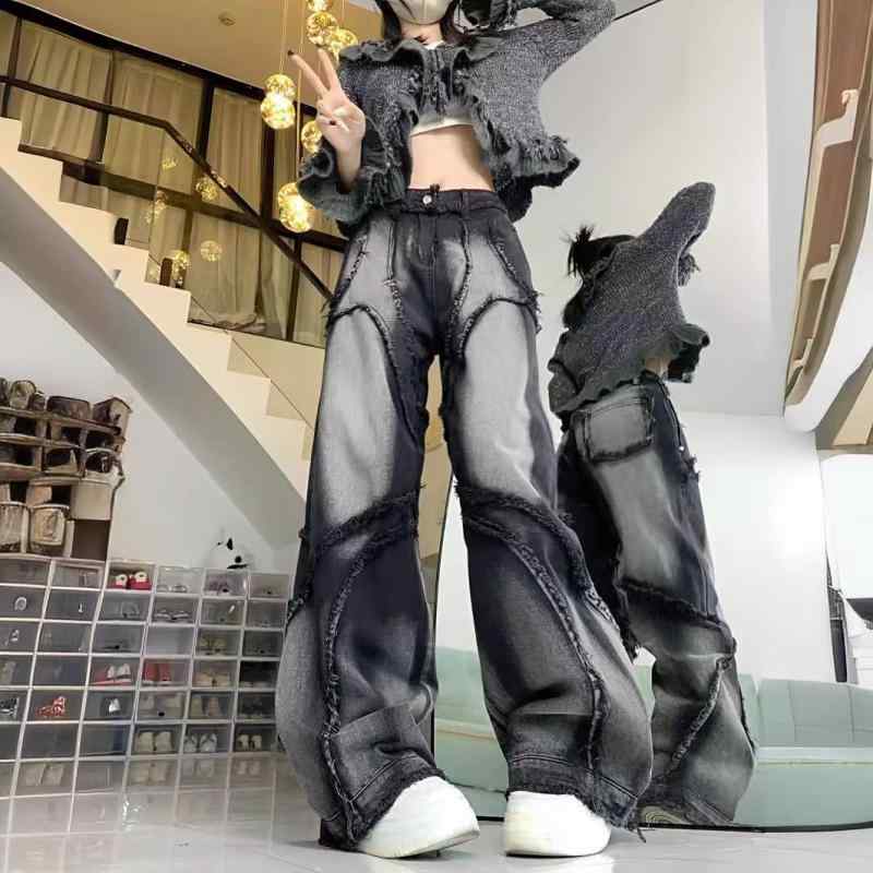 ・カテゴリ: 牛仔裤・スタイル: 街头潮人・主な素材: 綿80-90%・素材2: その他30%以下・パンツスタイル: 直筒裤・パンツ型: 阔腿・パンツ丈: 長裤・腰型: 高腰、中腰・流行元素: 亮片、毛边・カラー展開: 黒色・サイズ展開: ...