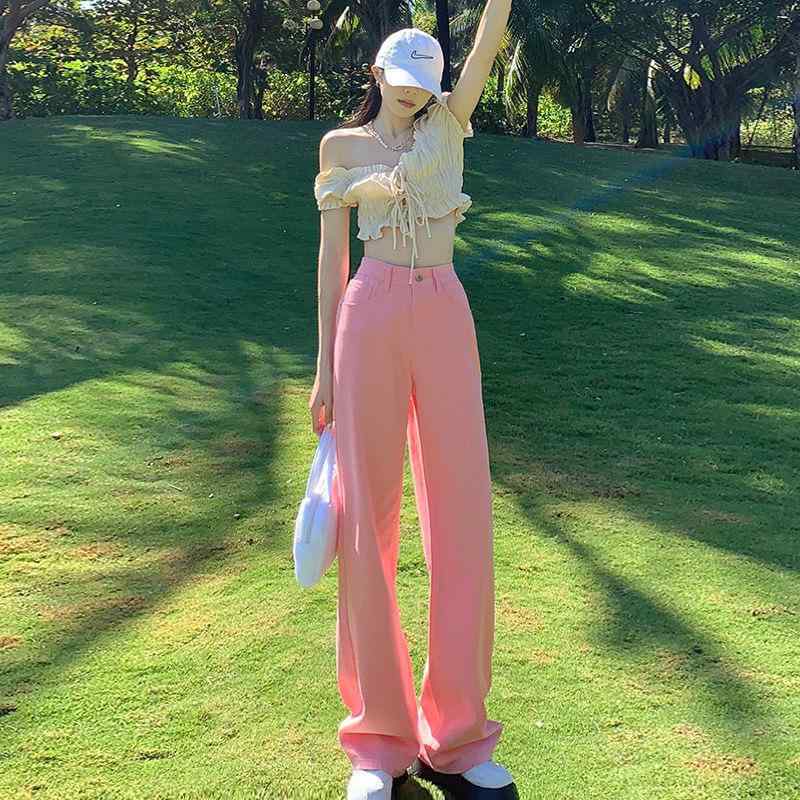 ・カテゴリ: 牛仔裤・スタイル: 基本款、街头潮人、欧美风・主な素材: 涤纶（聚酯纤维）・素材含量: 30%以下、50-70%・パンツ丈: 長裤・ウエスト: 高腰・厚み: 中等・流行要素: 贴布、拼贴/拼接・カラー展開: 红色、深绿色、粉红...