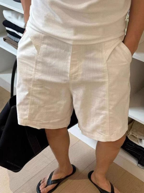 ・主な素材: ポリエステル100%・カラー展開: ブラック、ホワイト、グレー・サイズ展開: M、L、XL、2XL、3XL・パンツ丈: 5分丈・パンツタイプ: ワイド・伸縮性: 微弾性・スタイル: レトロ