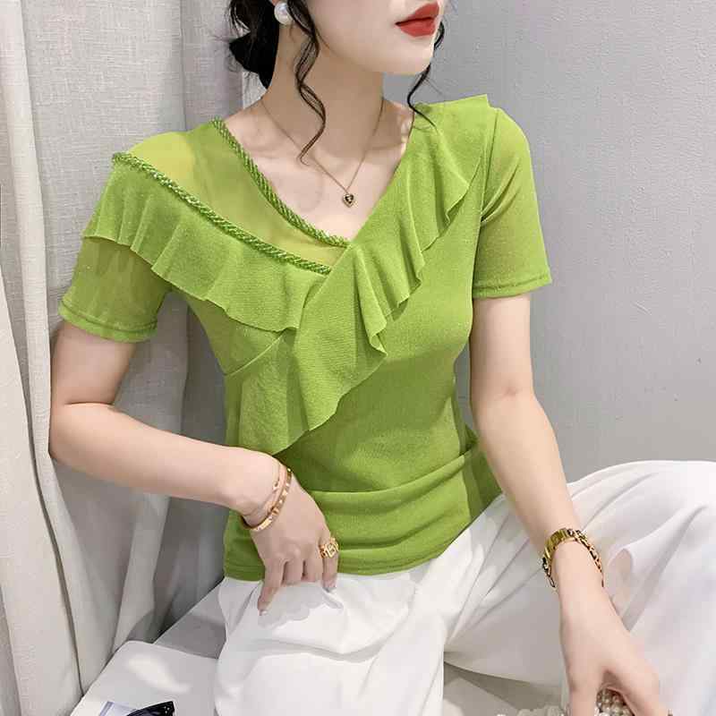 ・カテゴリ: Tシャツ・スタイル: 修身型・主な素材: 网纱・袖丈: 短袖・ネックライン: V領・袖型: 常规袖・柄: 印花・流行要素: 纱网、钉珠、拼接・カラー展開: 黒色、绿色、玫红・サイズ展開: S、M、L、XL、2XL、3XL
